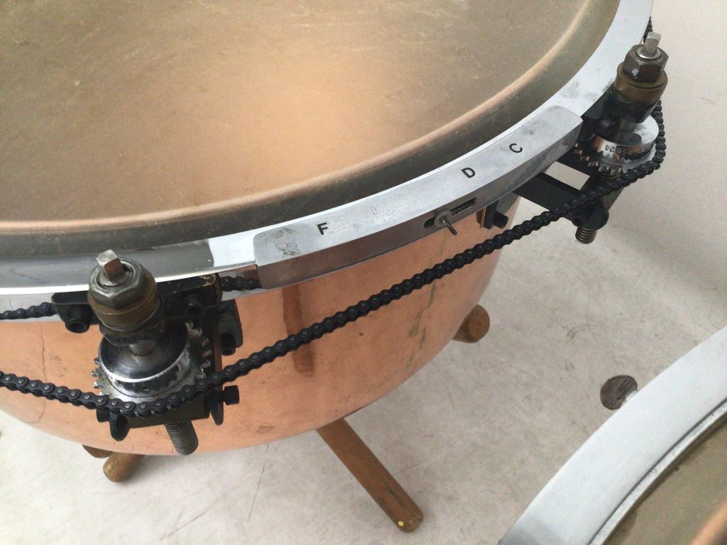 Gebruikte Pauken Yancich kettingpauken set van 2 kopen? Altijd de ...