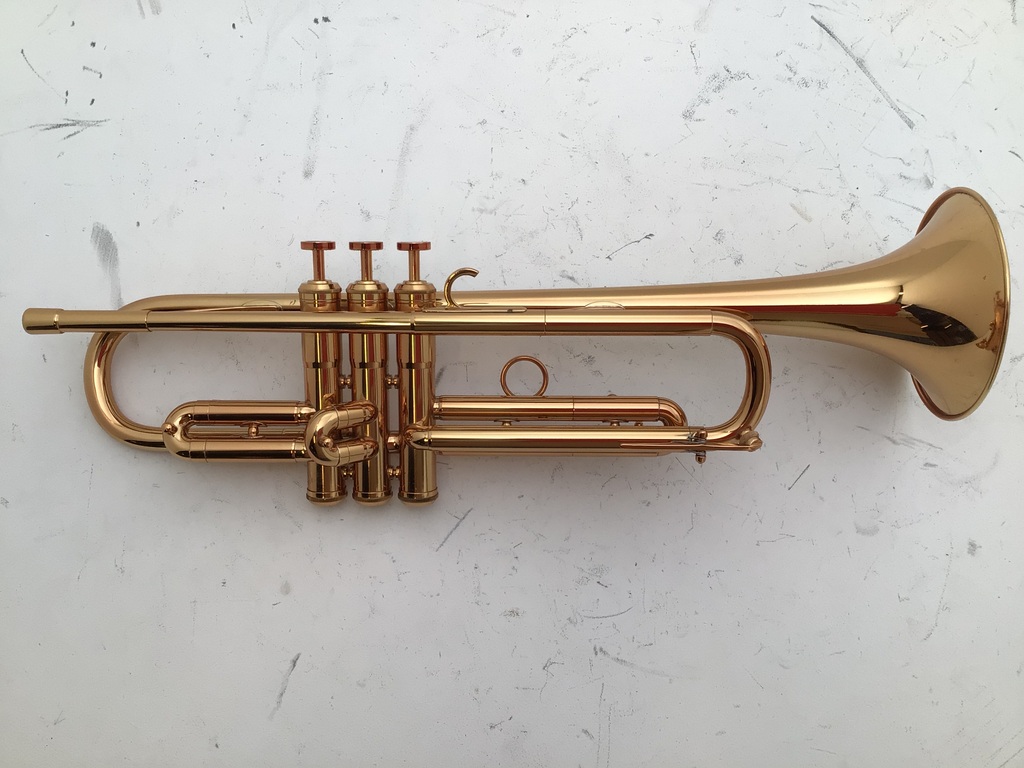 Buy Pre owned Bb Trumpet Adams A9 Selected Gold Laquered incl. etui ...