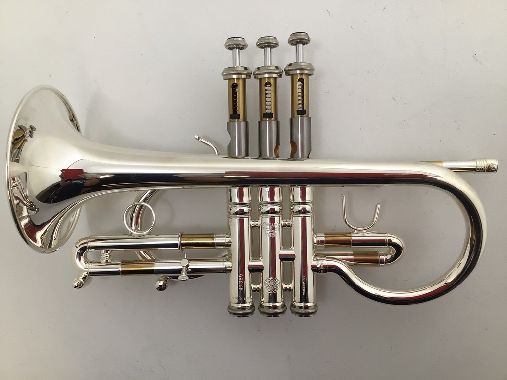Gebruikte Es Cornet Stomvi Titan, Model 5841, GB Bell, Silvered kopen? Altijd de scherpste prijs!