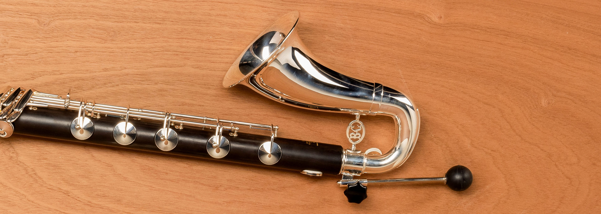 Large collection of bass clarinets from all major brands.