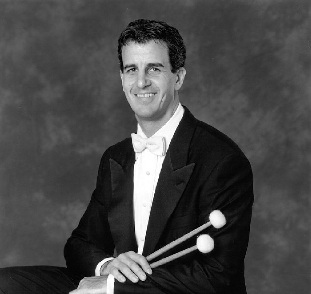 Tim Genis | Adams Artist