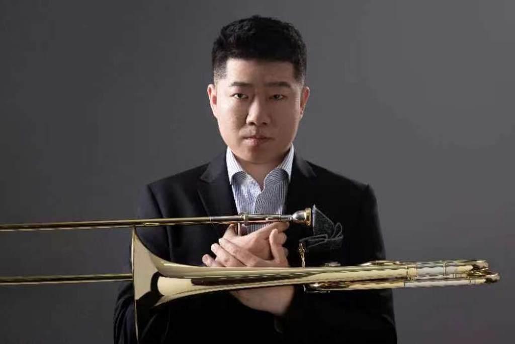 Fan Yu | Adams Artist